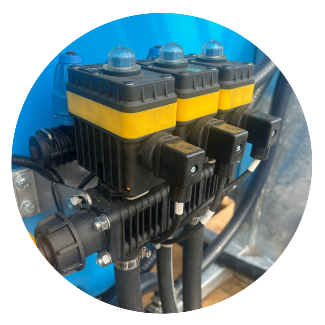 900-1150L LM Series - BA Pumps & Sprayers